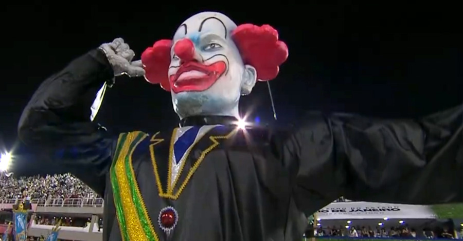 Bozonaro! Vigário Geral apresenta palhaço presidencial! — Conversa Afiada